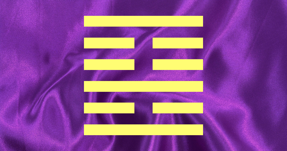 Hexagram 22 • Chaos Tarot